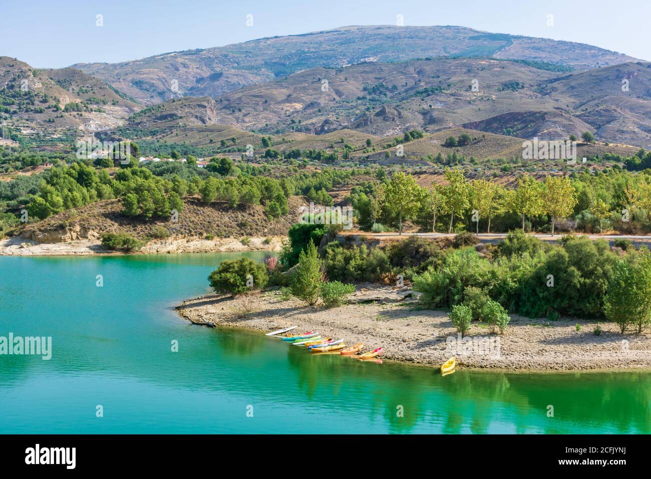 Beznar reservoir with views of the Lecrin valley Stock Photo - Alamy