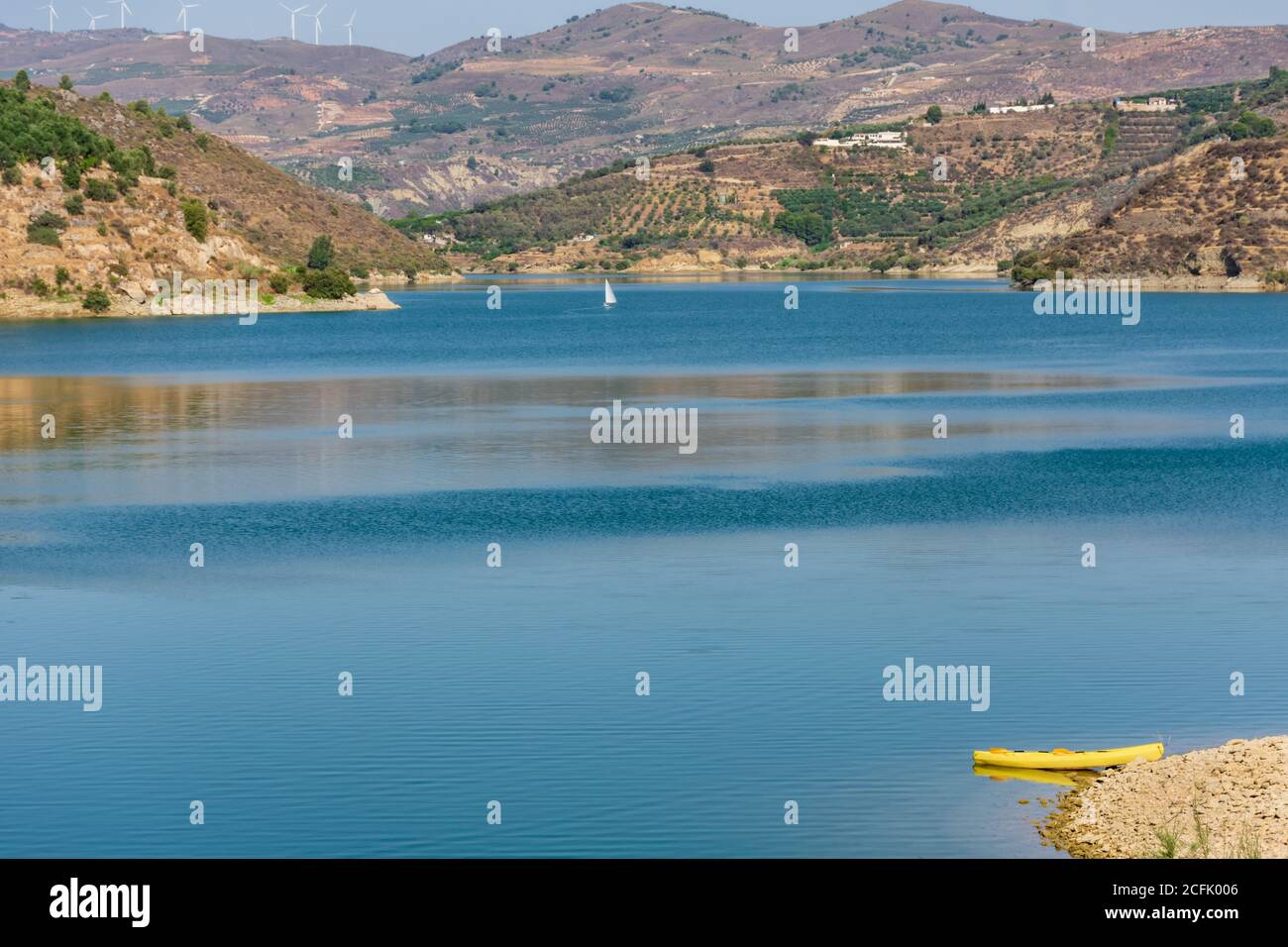 Beznar reservoir with views of the Lecrin valley Stock Photo - Alamy