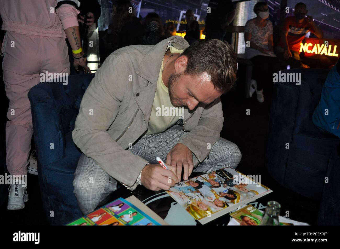 Philipp Kalisch beim Wiedersehen ehemaliger Big Brother Bewohner ...