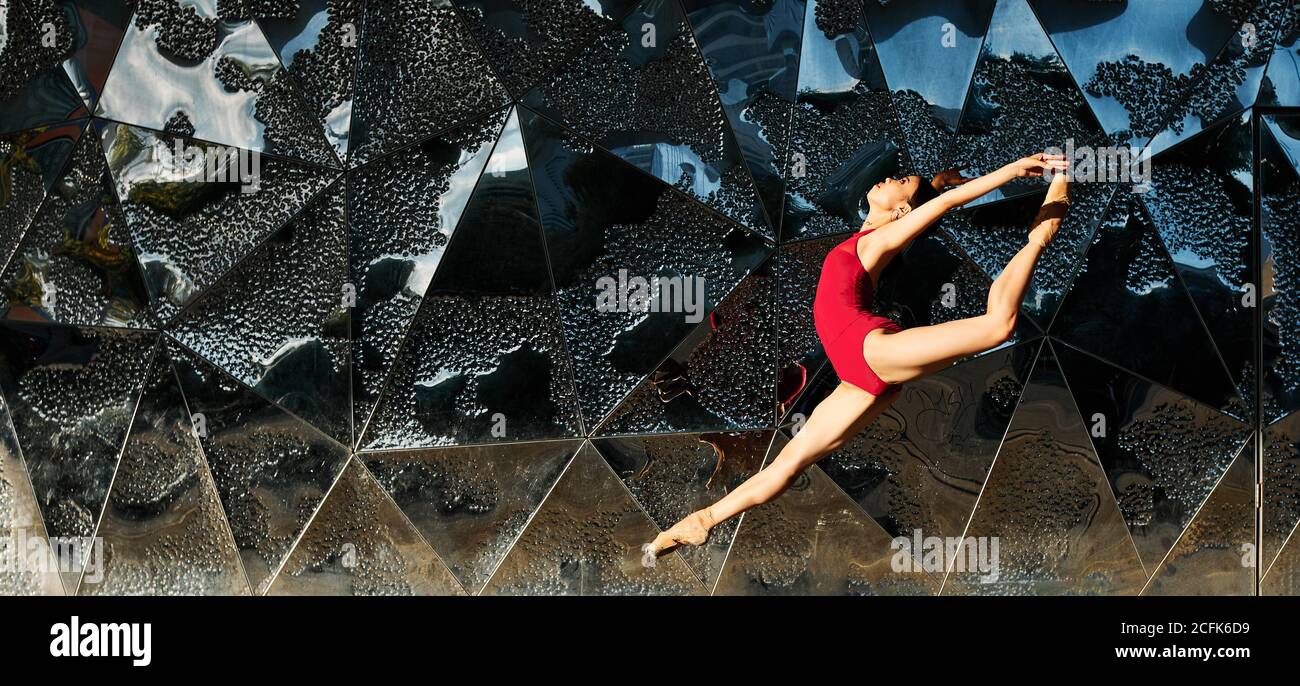 Flexible Ballet Dancer In Split High Resolution Stock Photography and ...