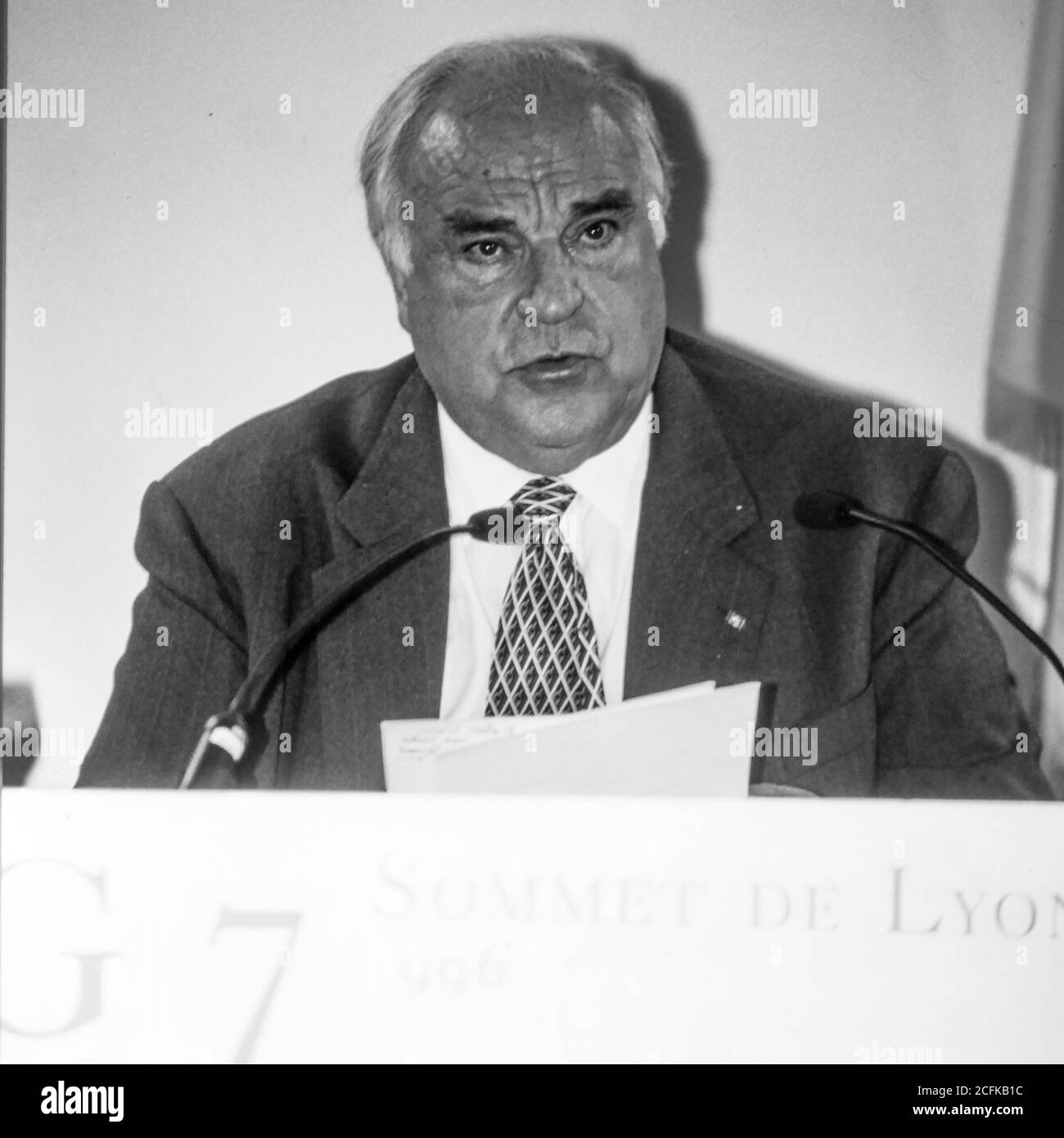German president Helmut Kohl attends G7 in Lyon, France Stock Photo - Alamy