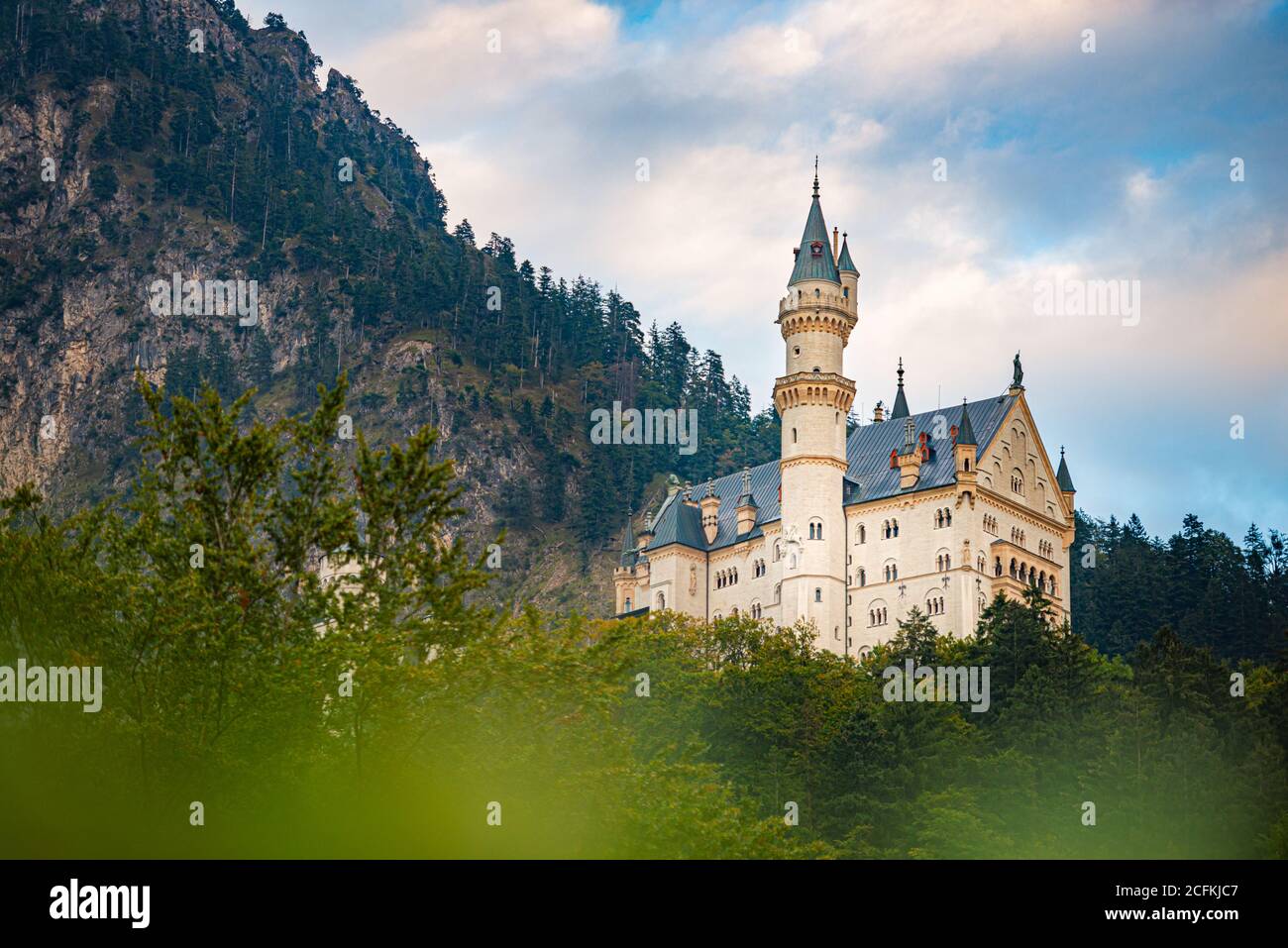 Exterior neuschwanstein castle built ludwig hi-res stock photography ...