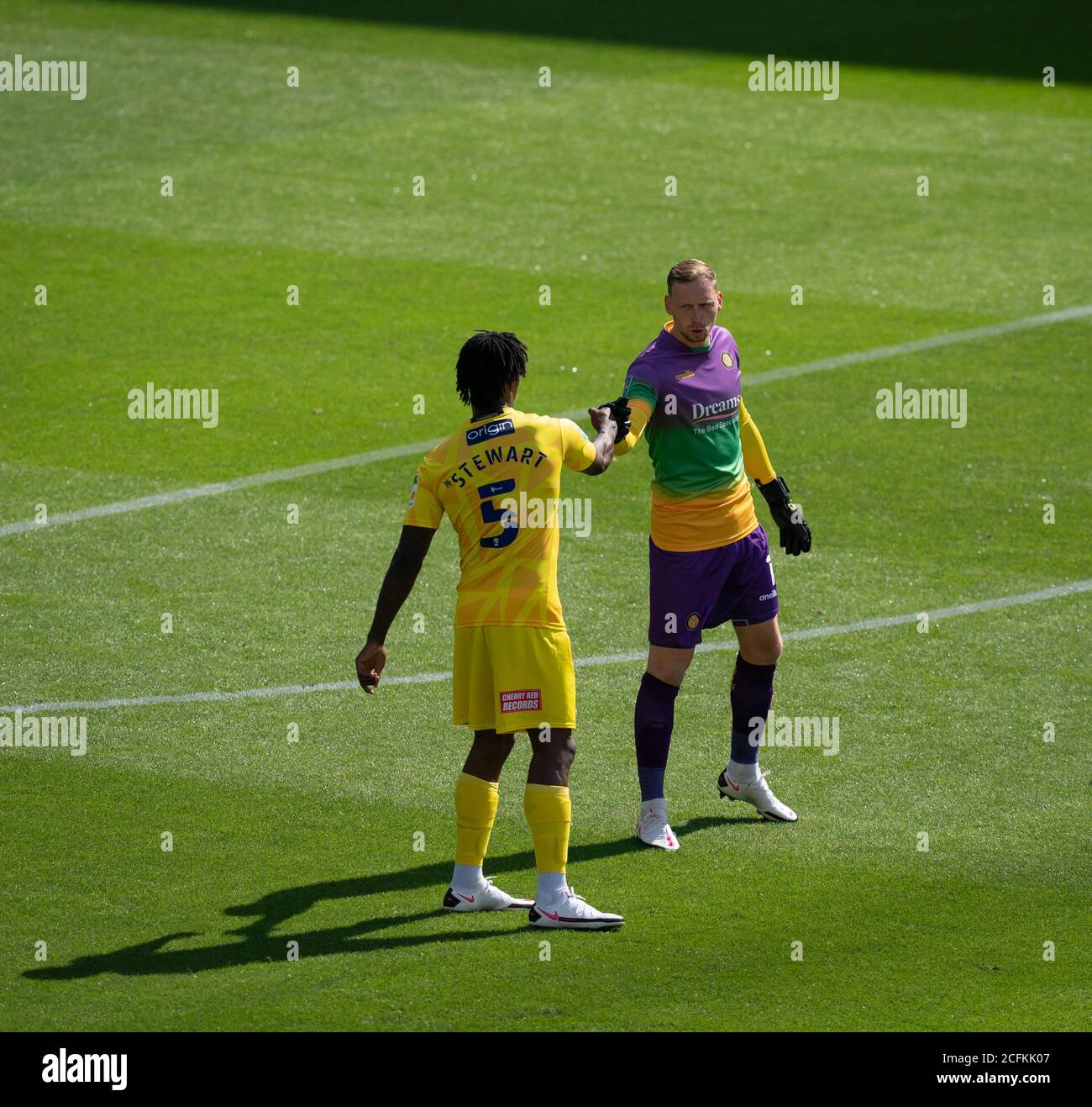 Brentford, UK. 06th Sep, 2020. Anthony Stewart & Goalkeeper Ryan Allsop ...