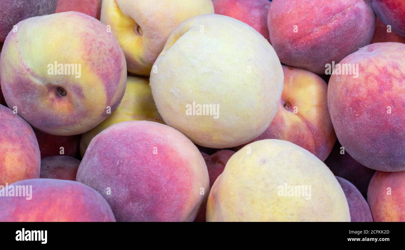 Wallpaper Fruitpeach High Resolution Stock Photography and Images - Alamy