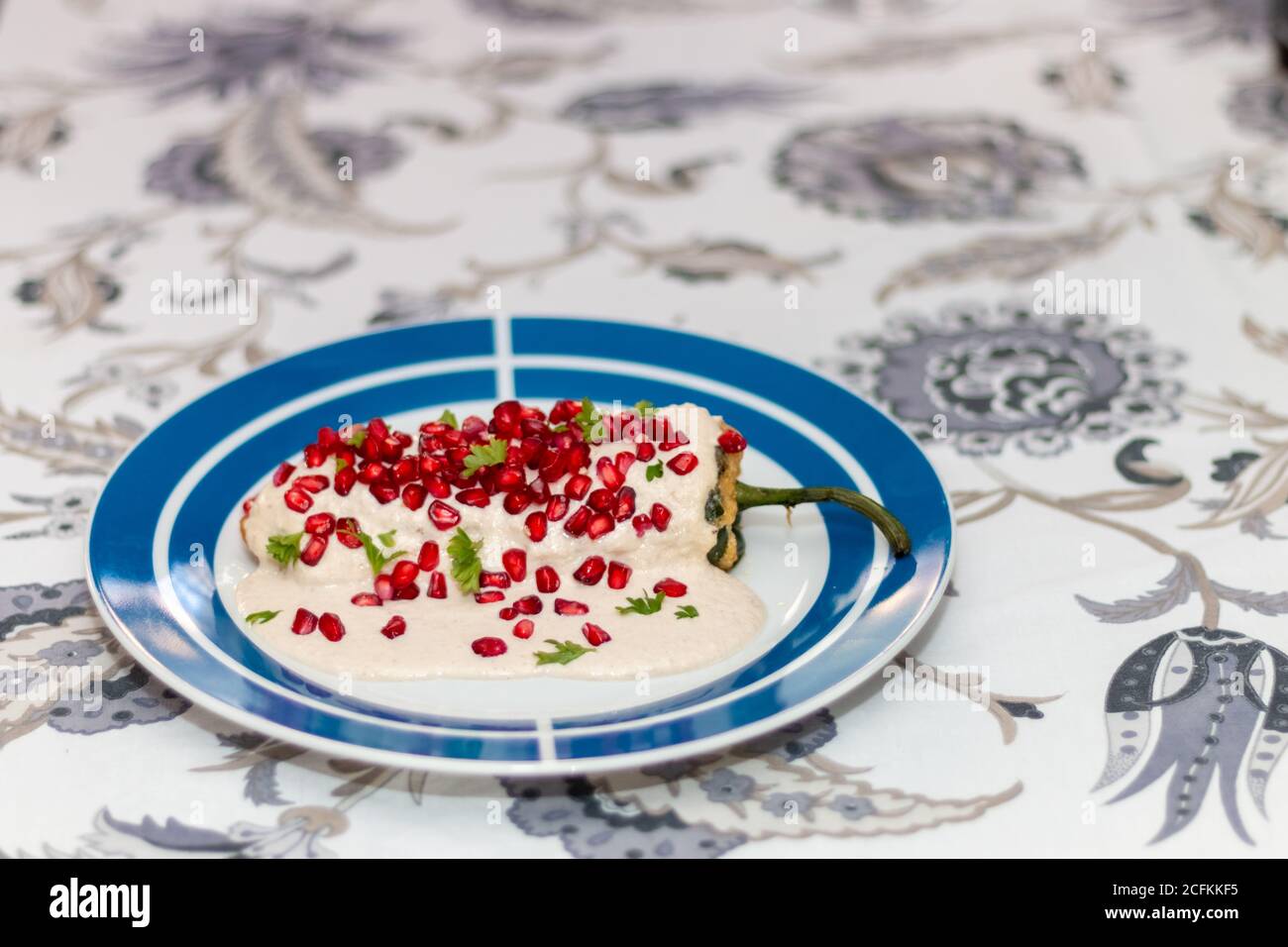 Chile en nogada, traditional festive dish on Mexican Independence Day ...