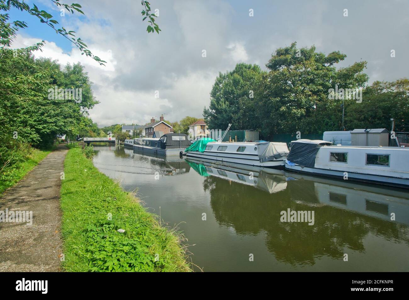 Leeds Liverpool Canal Maghull, Merseyside Stock Photo - Alamy