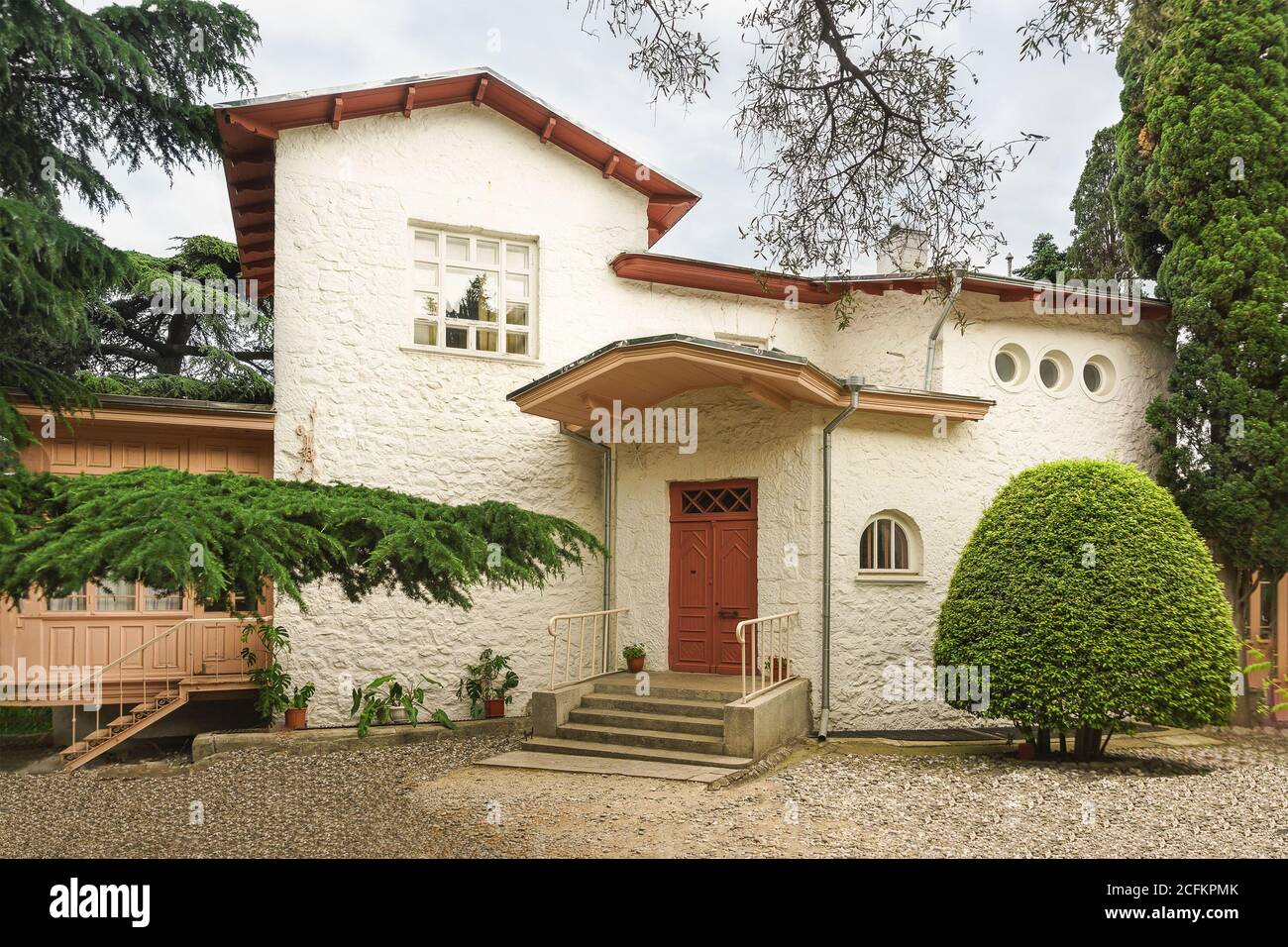 YALTA, CRIMEA, RUSSIA - JUNE 08.2016: Fancy architecture white dacha ...