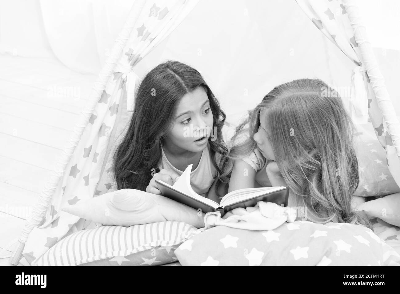 Kids dreaming fantasy Black and White Stock Photos & Images - Alamy