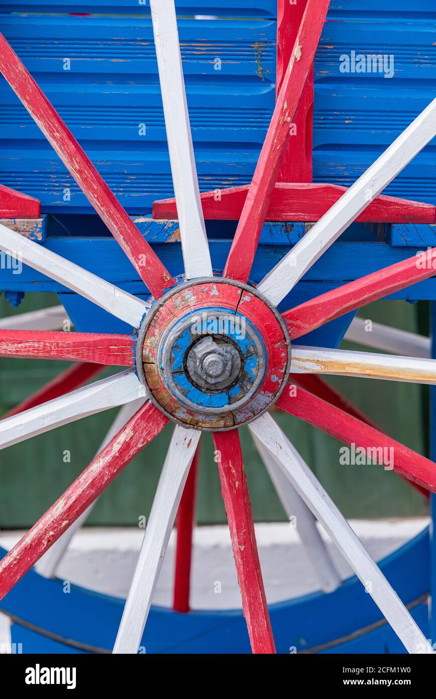 Wooden spokes painted hi-res stock photography and images - Alamy