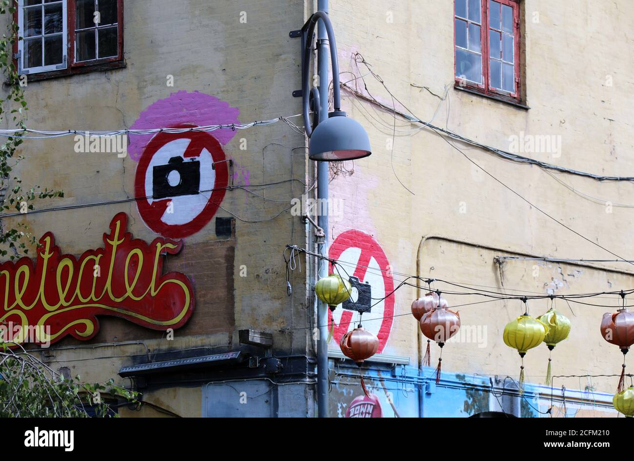 Pusher Street at Freetown Christianain Copenhagen Stock Photo - Alamy