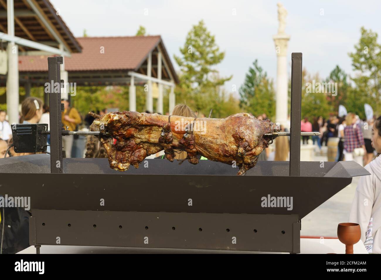 Roasted whole sheep hi-res stock photography and images - Alamy