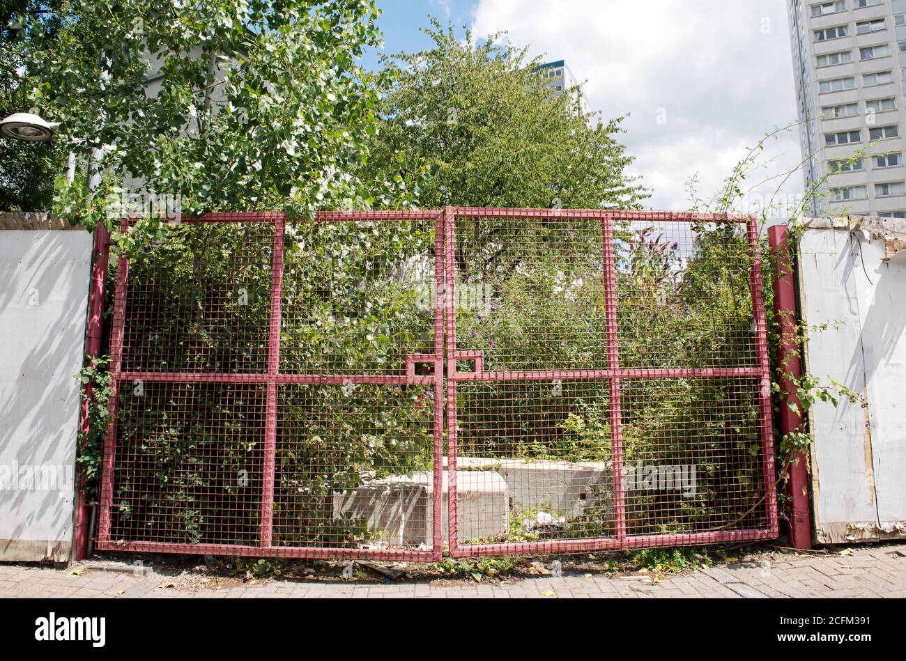 Sucurity hi-res stock photography and images - Alamy