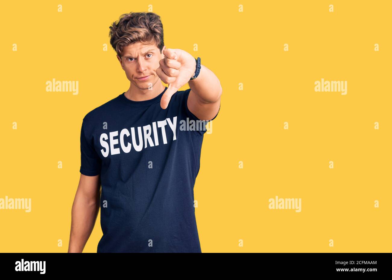 Bad security guard hi-res stock photography and images - Alamy