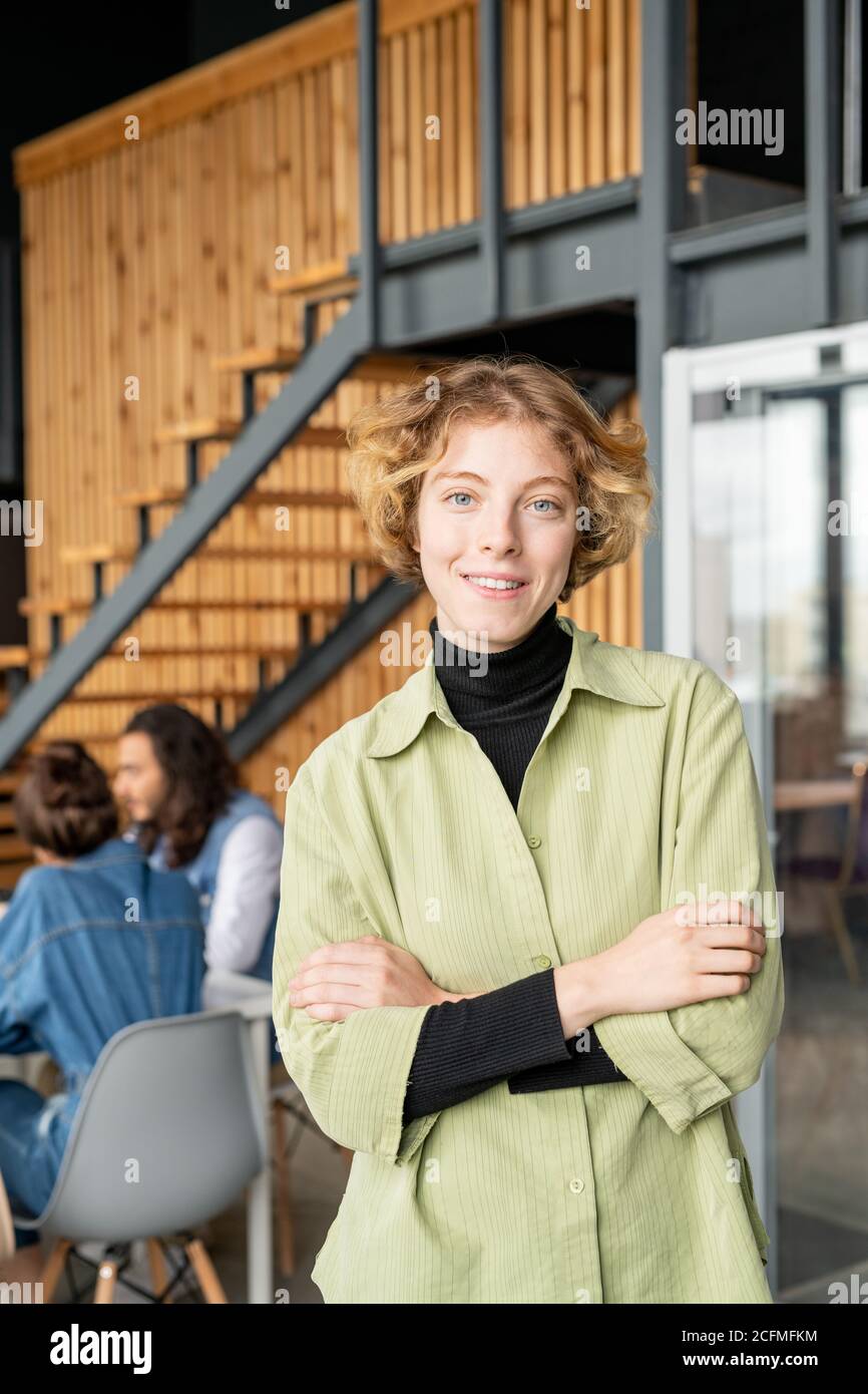 Beauty smiling female programmer hi-res stock photography and images ...
