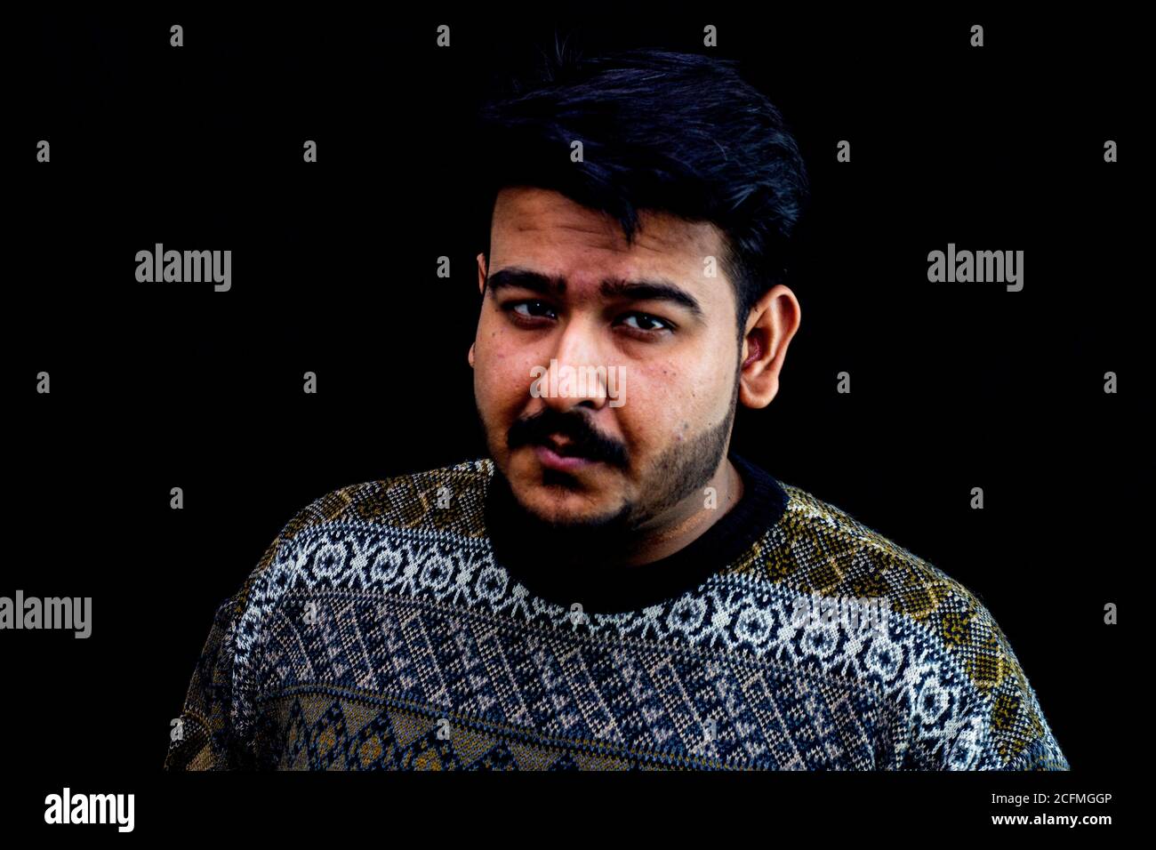 Pakistan portrait young man hi-res stock photography and images - Alamy