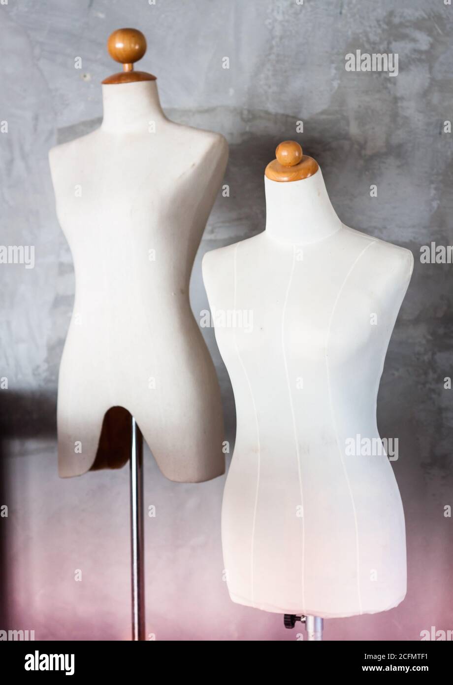Medical store mannequin hi-res stock photography and images - Alamy