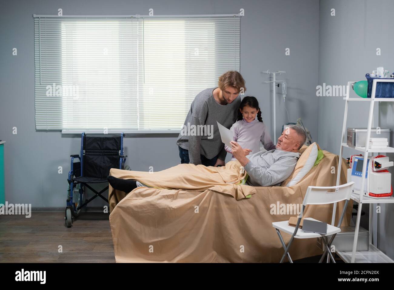 Teen Dad Bed High Resolution Stock Photography and Images - Alamy