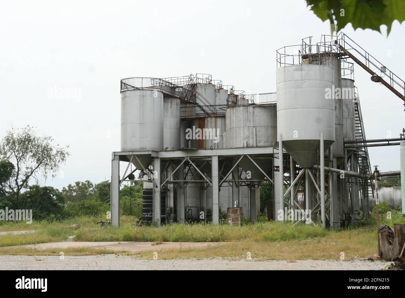 Old Midwest Industry in Overland, Missouri, USA Stock Photo - Alamy
