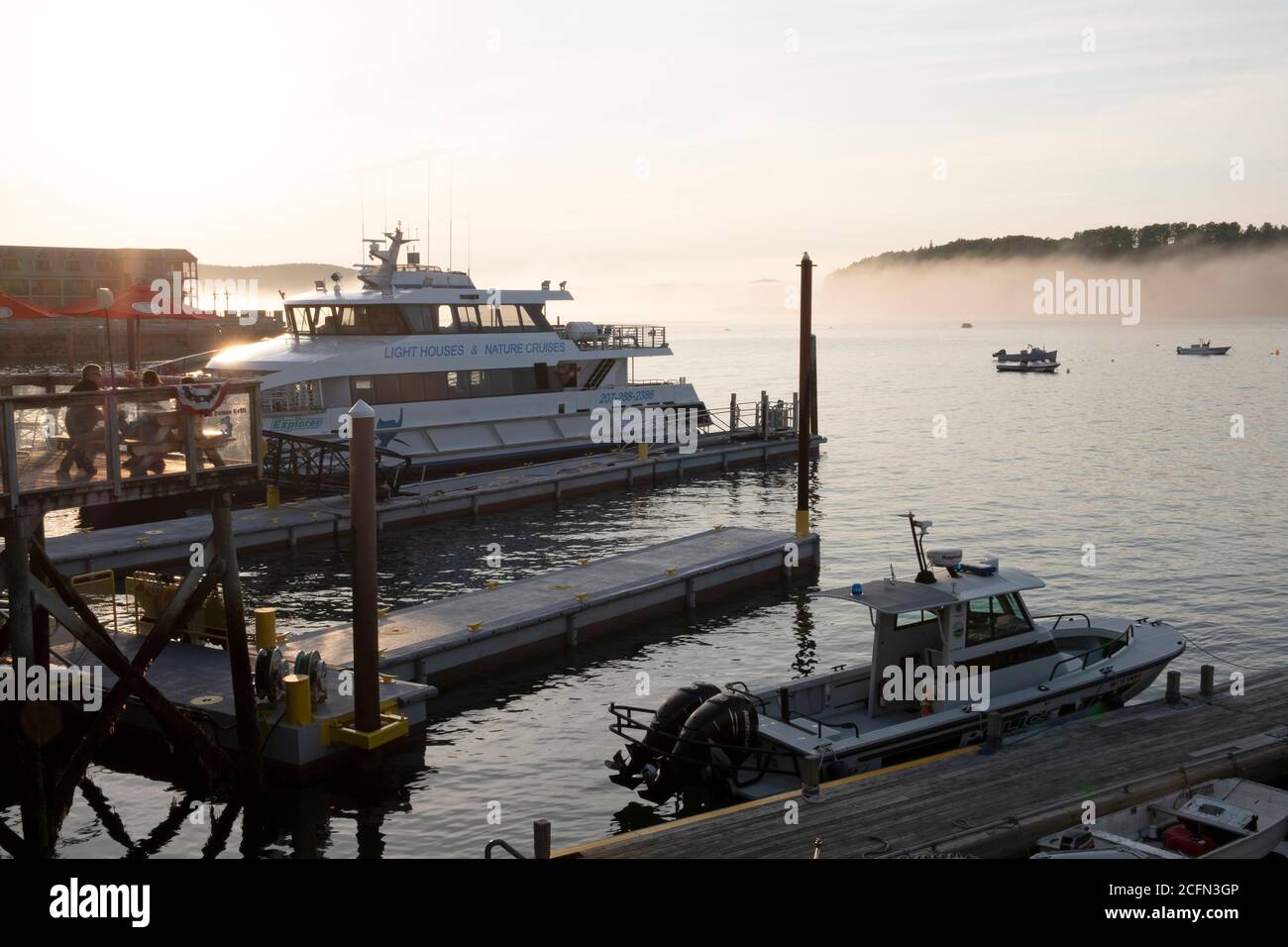 Bar harbor maine pier hi-res stock photography and images - Alamy