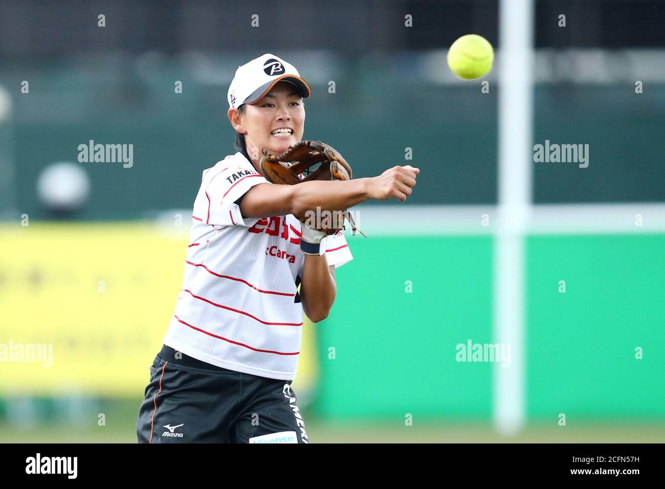 Kanagawa, Japan. 6th Sep, 2020. Yuka Ichiguchi (Bee Queen) Softball ...