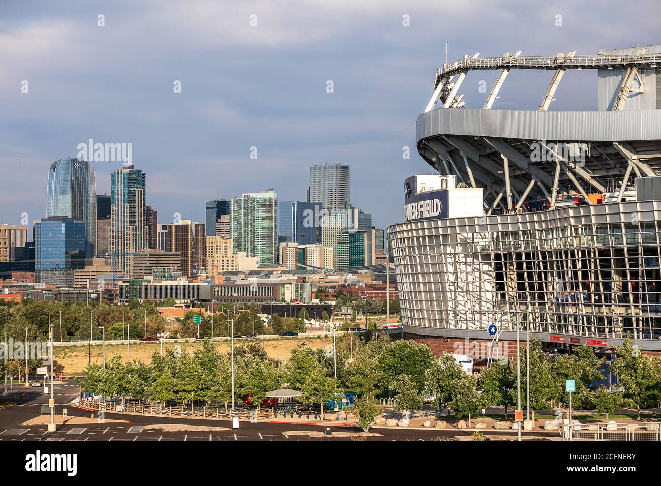 Denver skyline west hi-res stock photography and images - Alamy