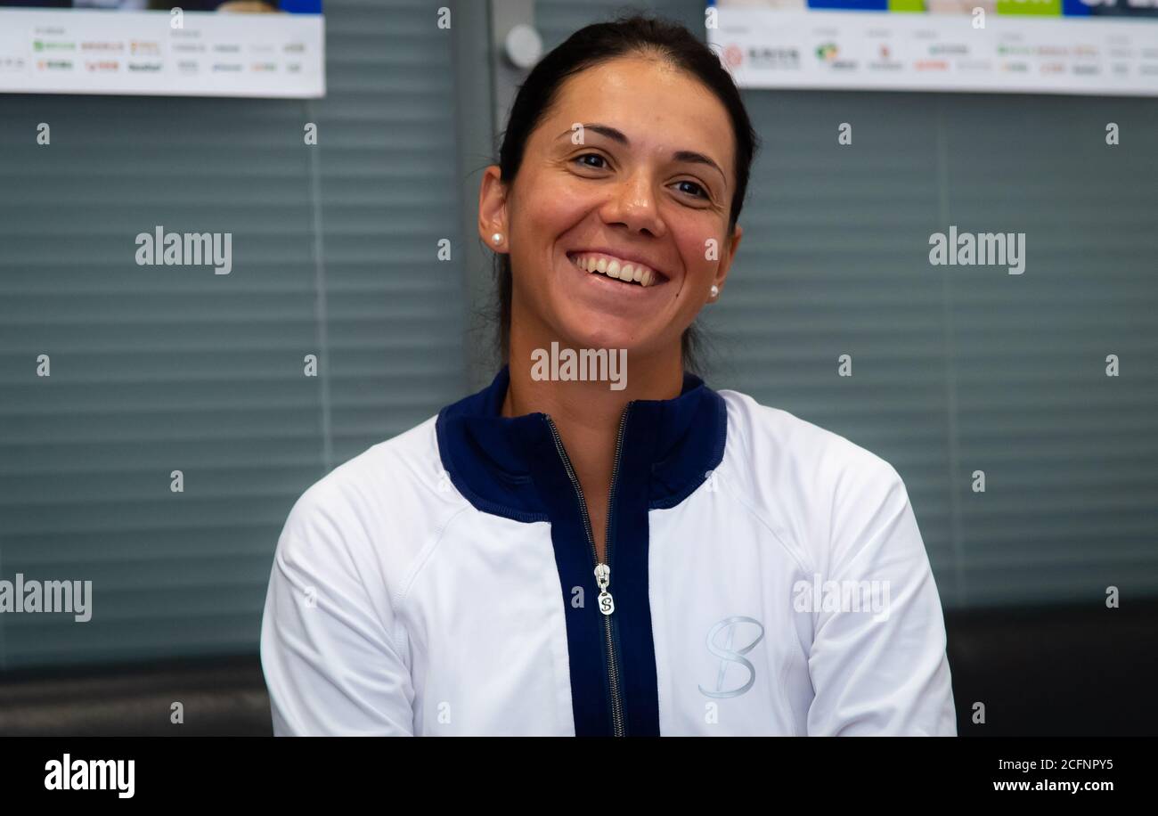 Raluca Olaru meets WTA Future Stars at the 2019 Dongfeng Motor Wuhan Open Premier 5 tennis ...