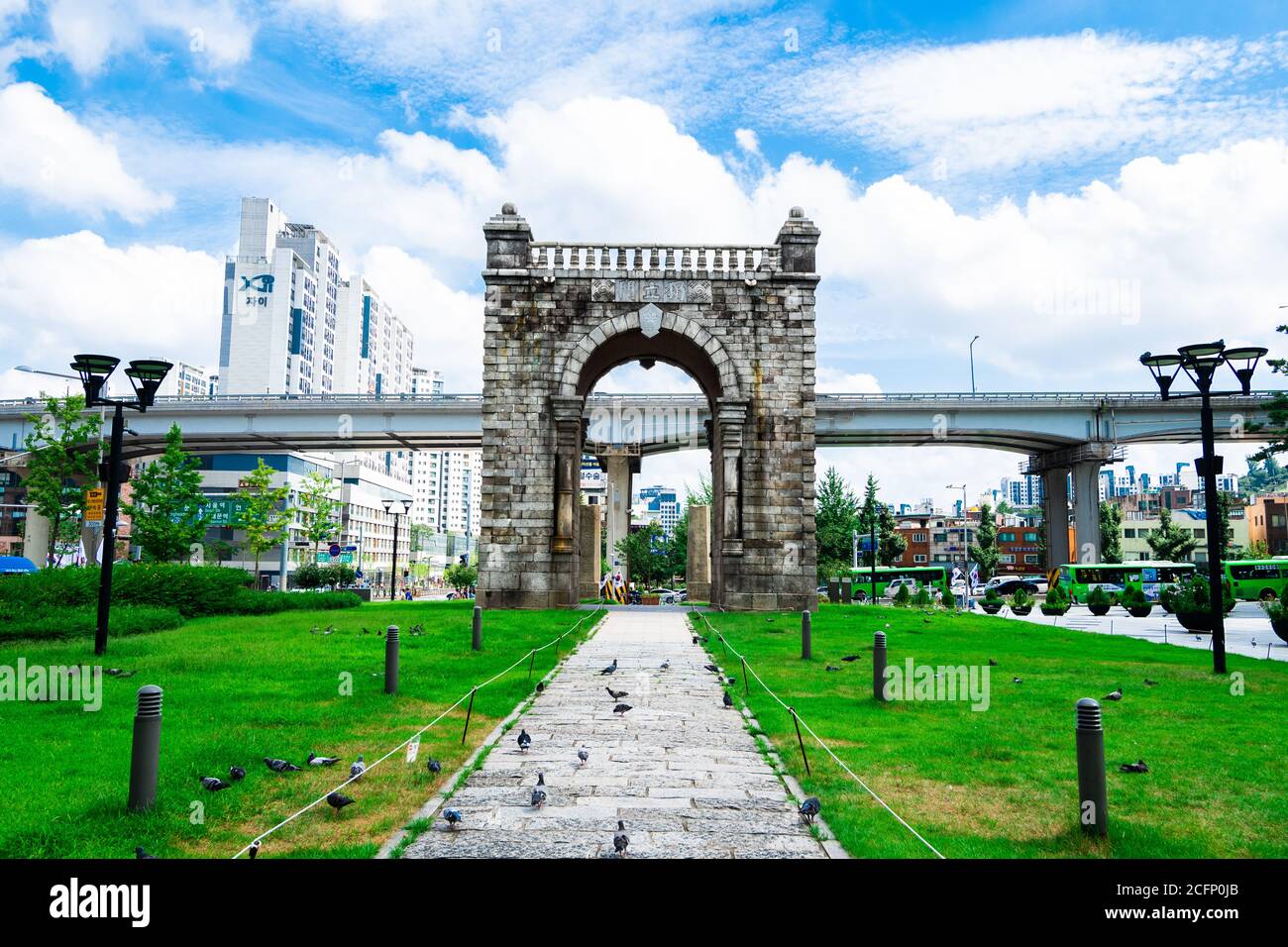 Dongnimmun Independence Gate in the Seodaemun District of Seoul, South ...