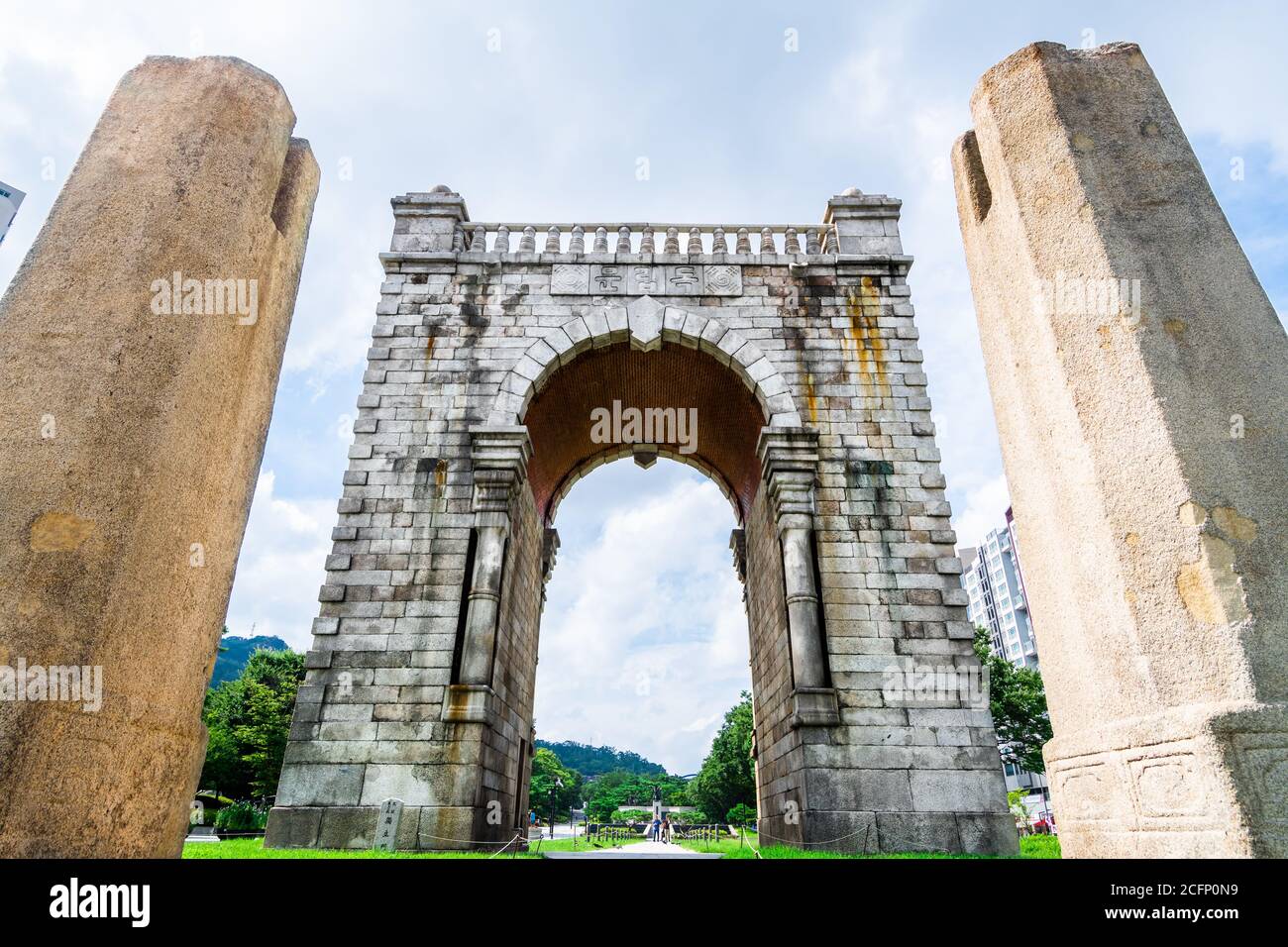 Dongnimmun Independence Gate in the Seodaemun District of Seoul, South ...