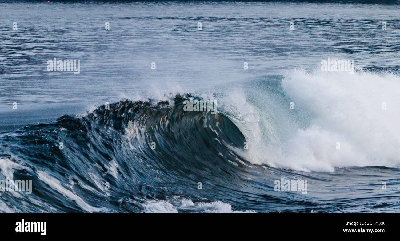 ocean waves at dusk in southern Tasmania Stock Photo - Alamy