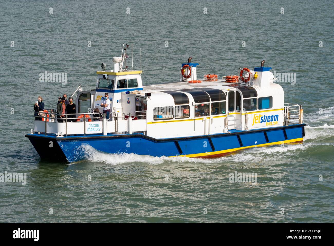 Thames boat trips hi-res stock photography and images - Alamy