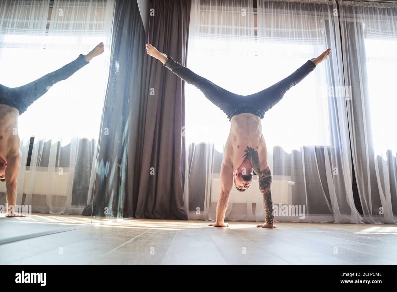 Professional dance elements hi-res stock photography and images - Alamy