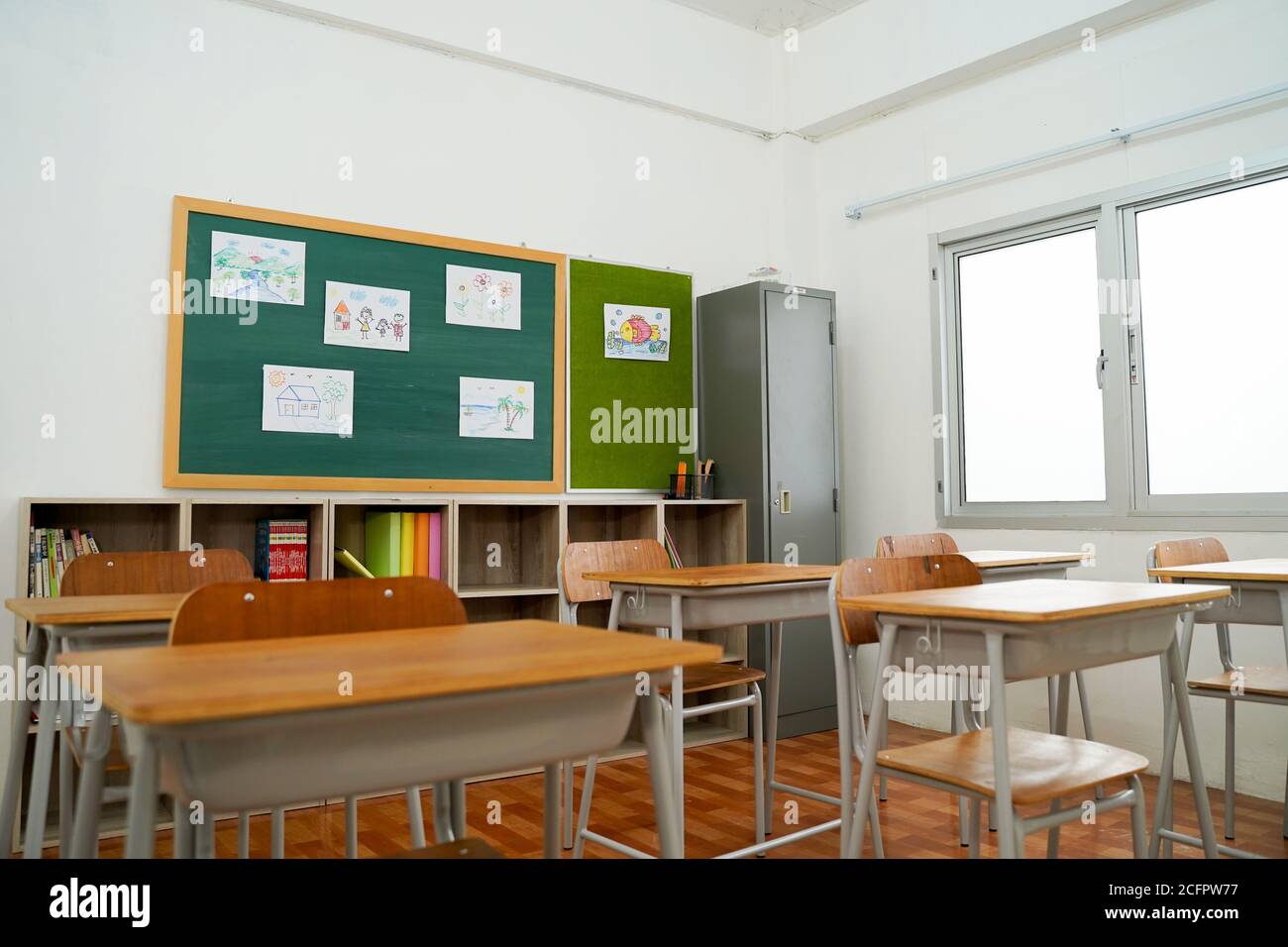 China school classroom desks hi-res stock photography and images - Alamy