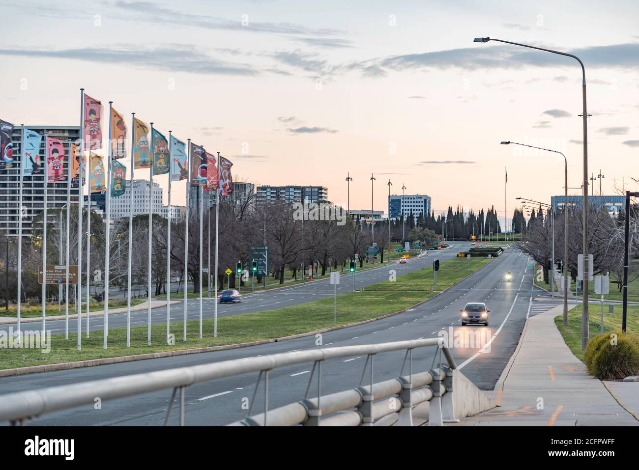 Commonwealth bridge hi-res stock photography and images - Alamy