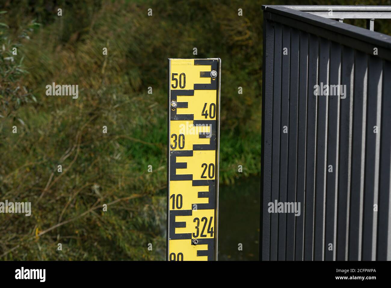 Gauge measuring water level hi-res stock photography and images - Alamy
