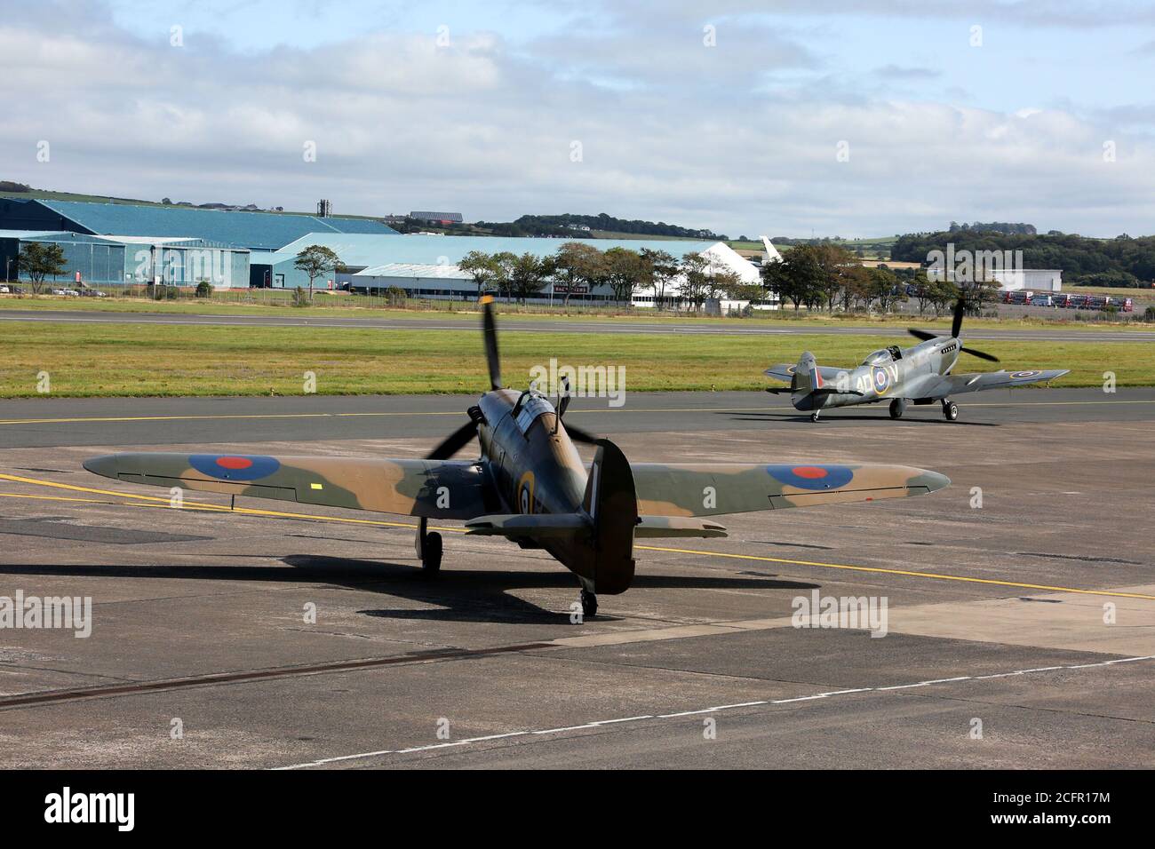 Raf plane at glasgow airport hi-res stock photography and images - Alamy