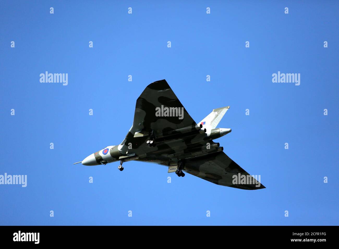 Avro vulcan undercarriage hi-res stock photography and images - Alamy