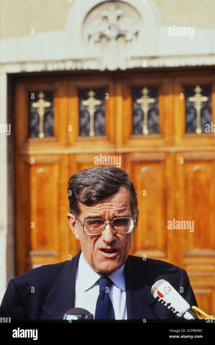 Investigation comity hi-res stock photography and images - Alamy