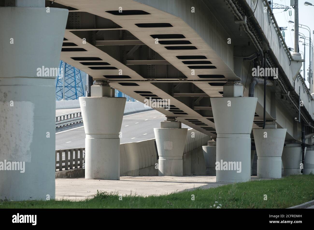 Girder Framework High Resolution Stock Photography and Images - Alamy