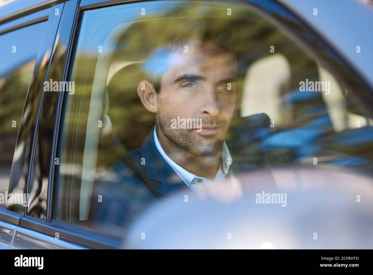 Car city commute commuter hi-res stock photography and images - Alamy