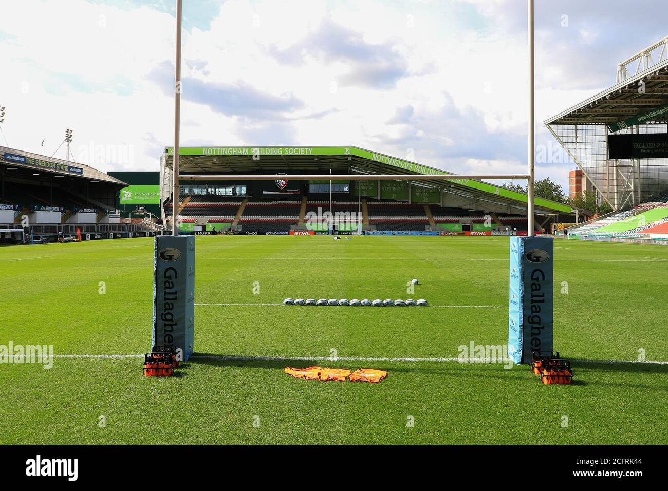 Welford road leicester tigers stadium hi-res stock photography and ...