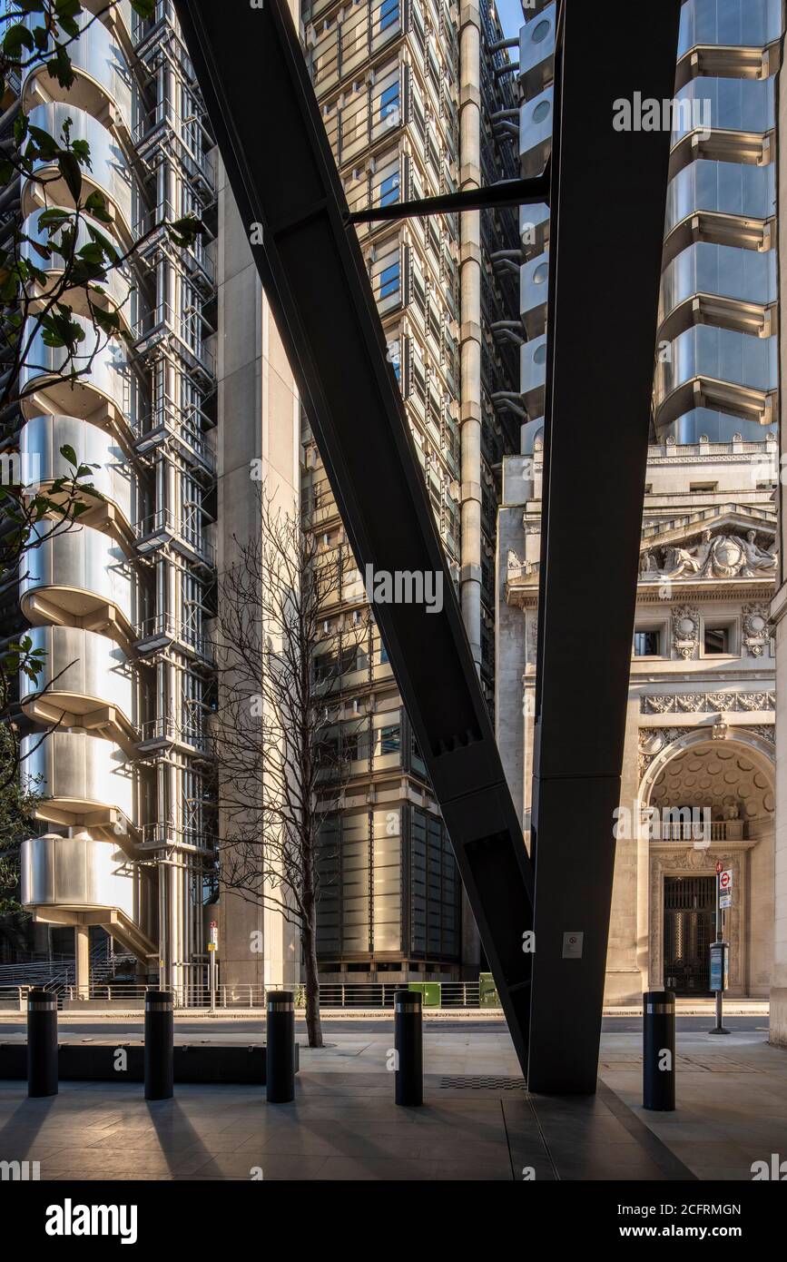 Steel columns hi-res stock photography and images - Alamy