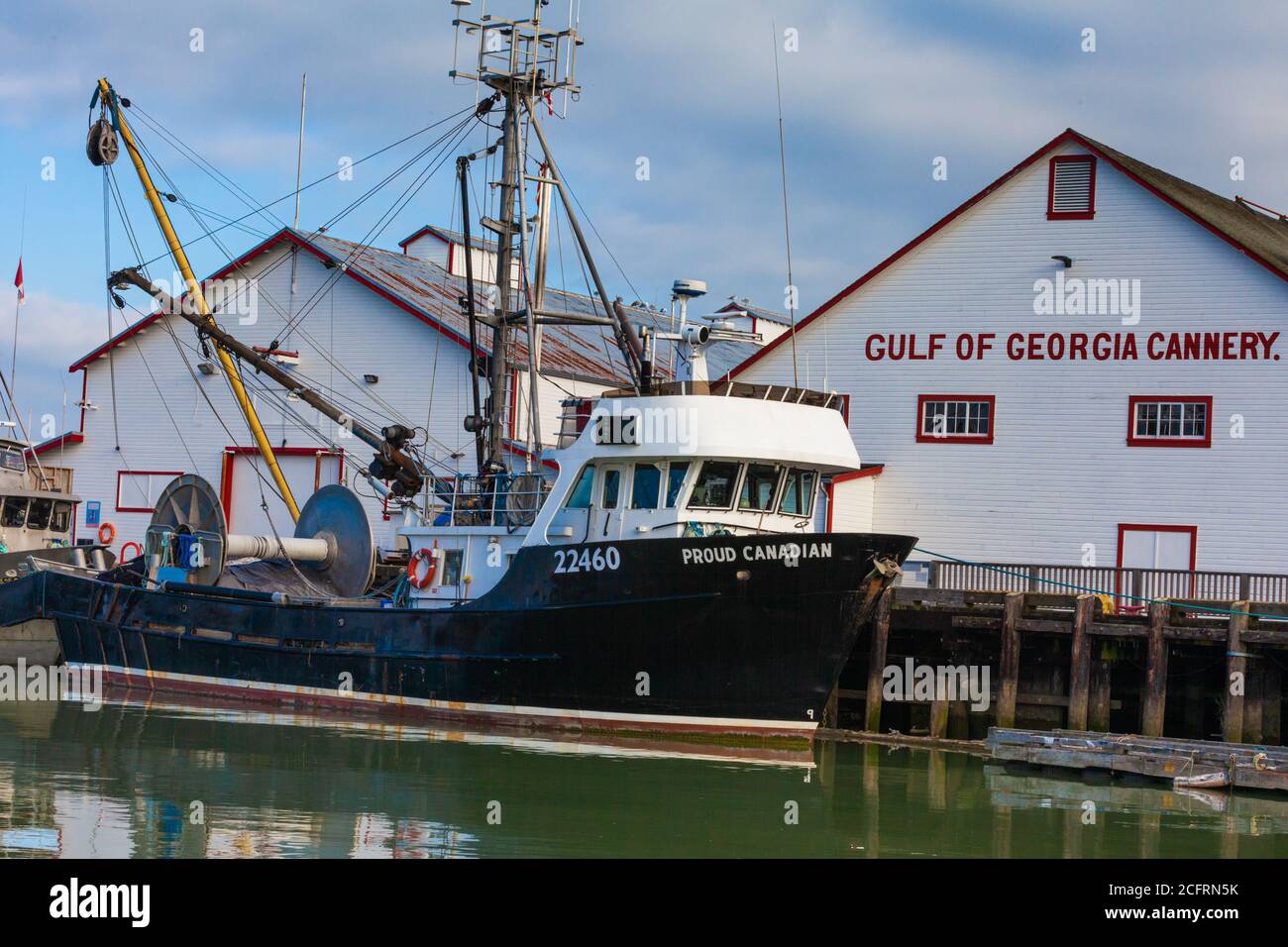 British columbia fishing salmon island hi-res stock photography and ...