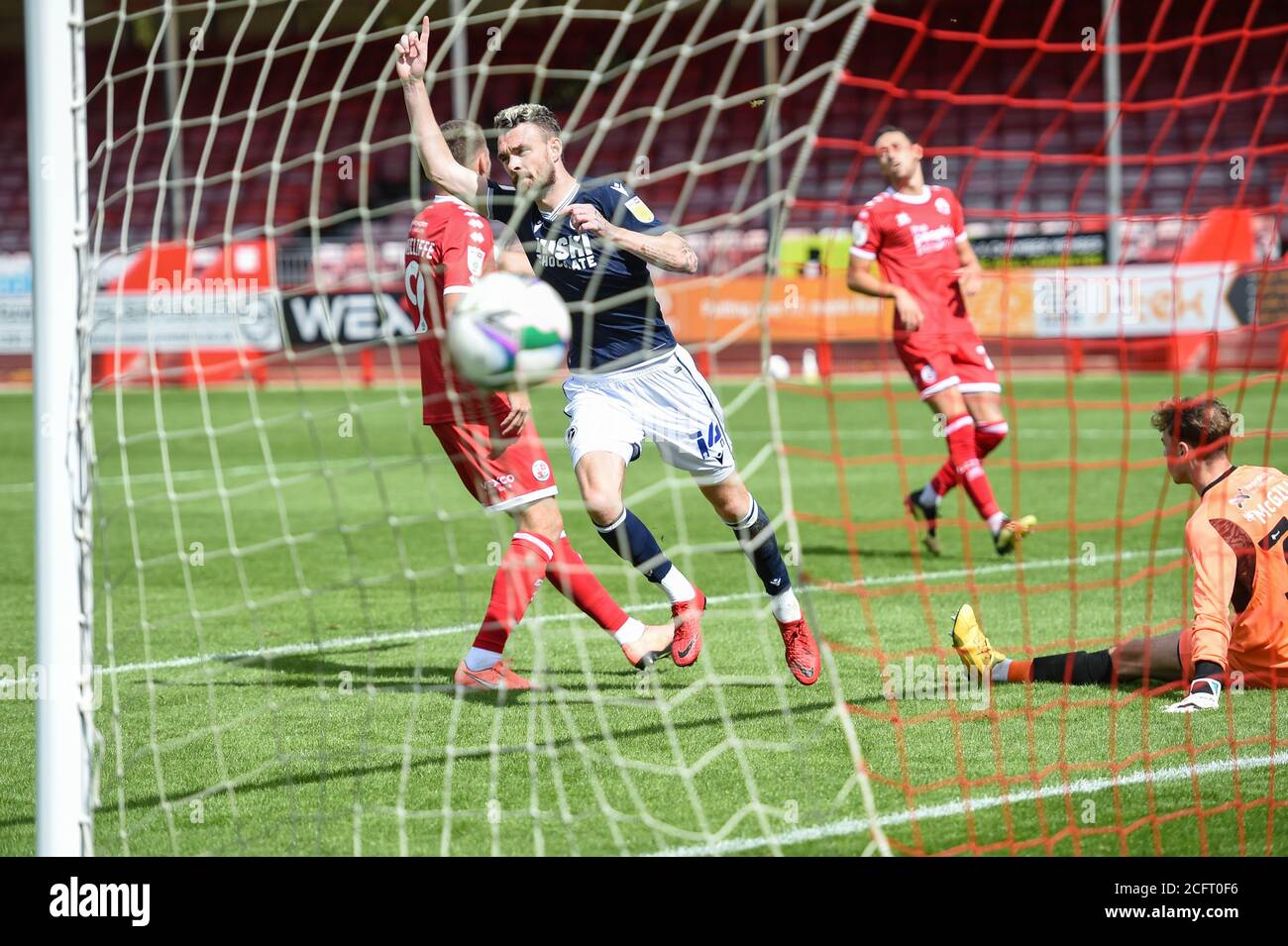 1 millwall hi-res stock photography and images - Alamy