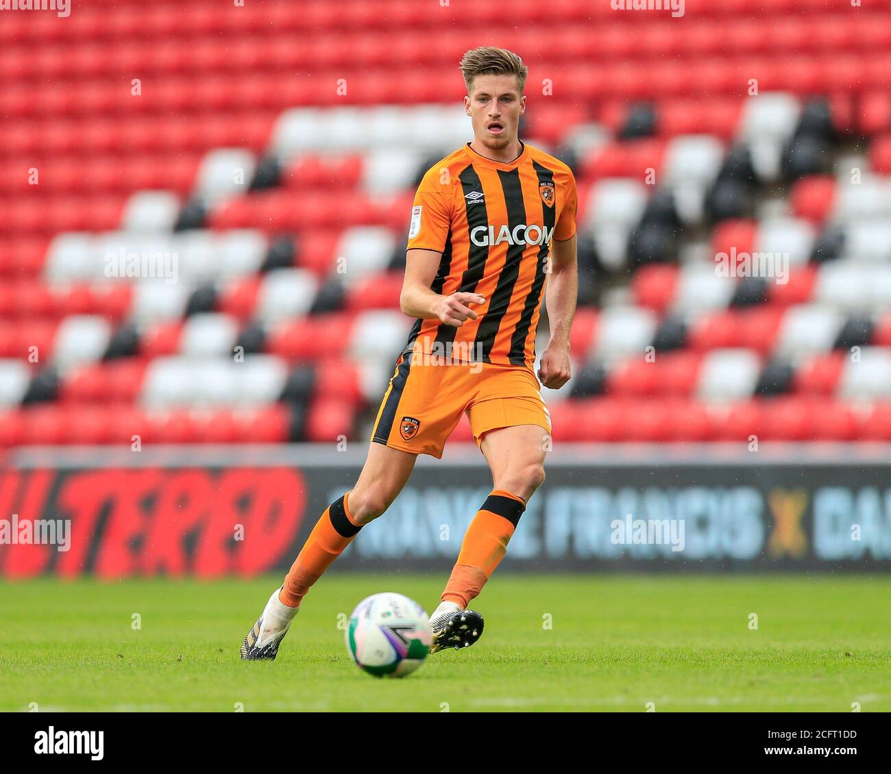 Reece Burke (5) of Hull City in possession Stock Photo - Alamy