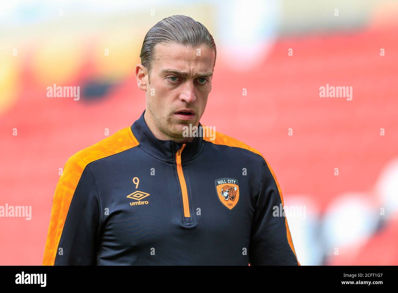 Tom Eaves (9) of Hull City during the pre-game warmup Stock Photo - Alamy