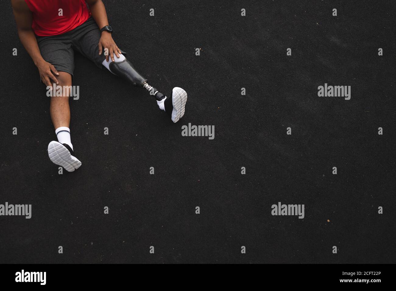 Man with prosthetic legs hi-res stock photography and images - Alamy