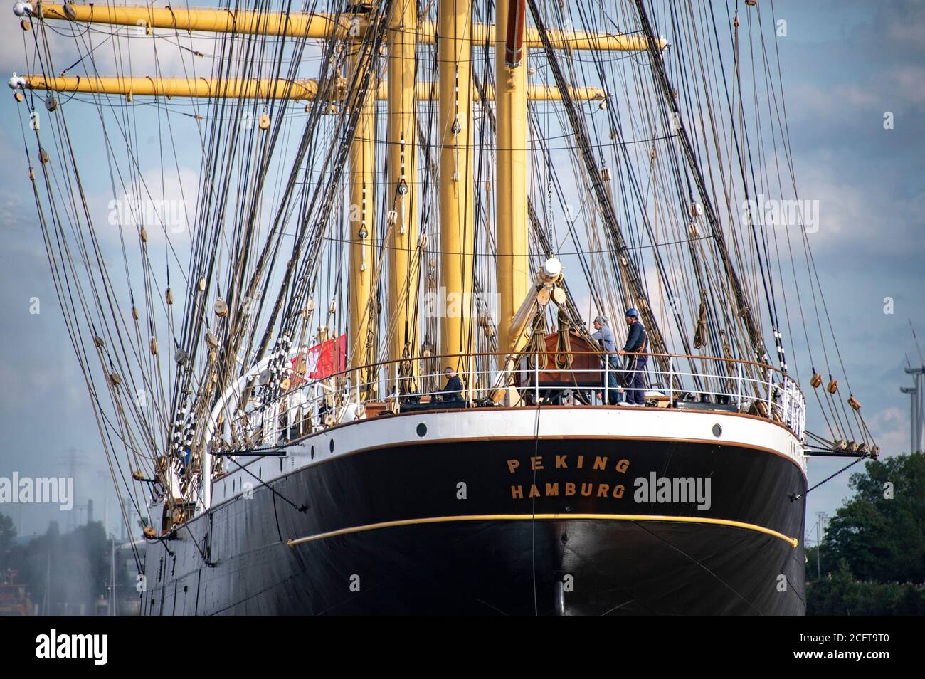 Hamburg, Germany. 07th Sep, 2020. The four-masted barque "Peking" is ...