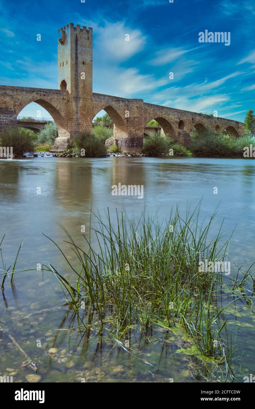Medieval bridge and Ebro river Stock Photo - Alamy