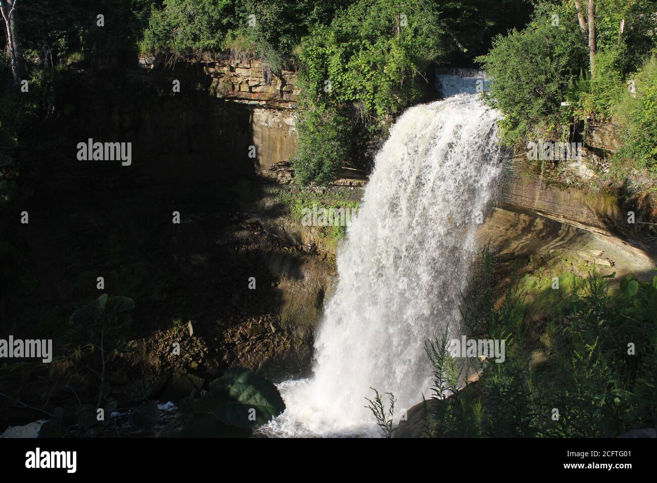Minnehaha falls hi-res stock photography and images - Alamy