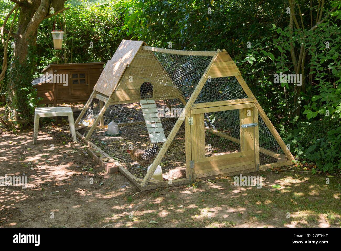 Chicken Hutch or coop, Medstead, Alton, Hampshire, England, United ...